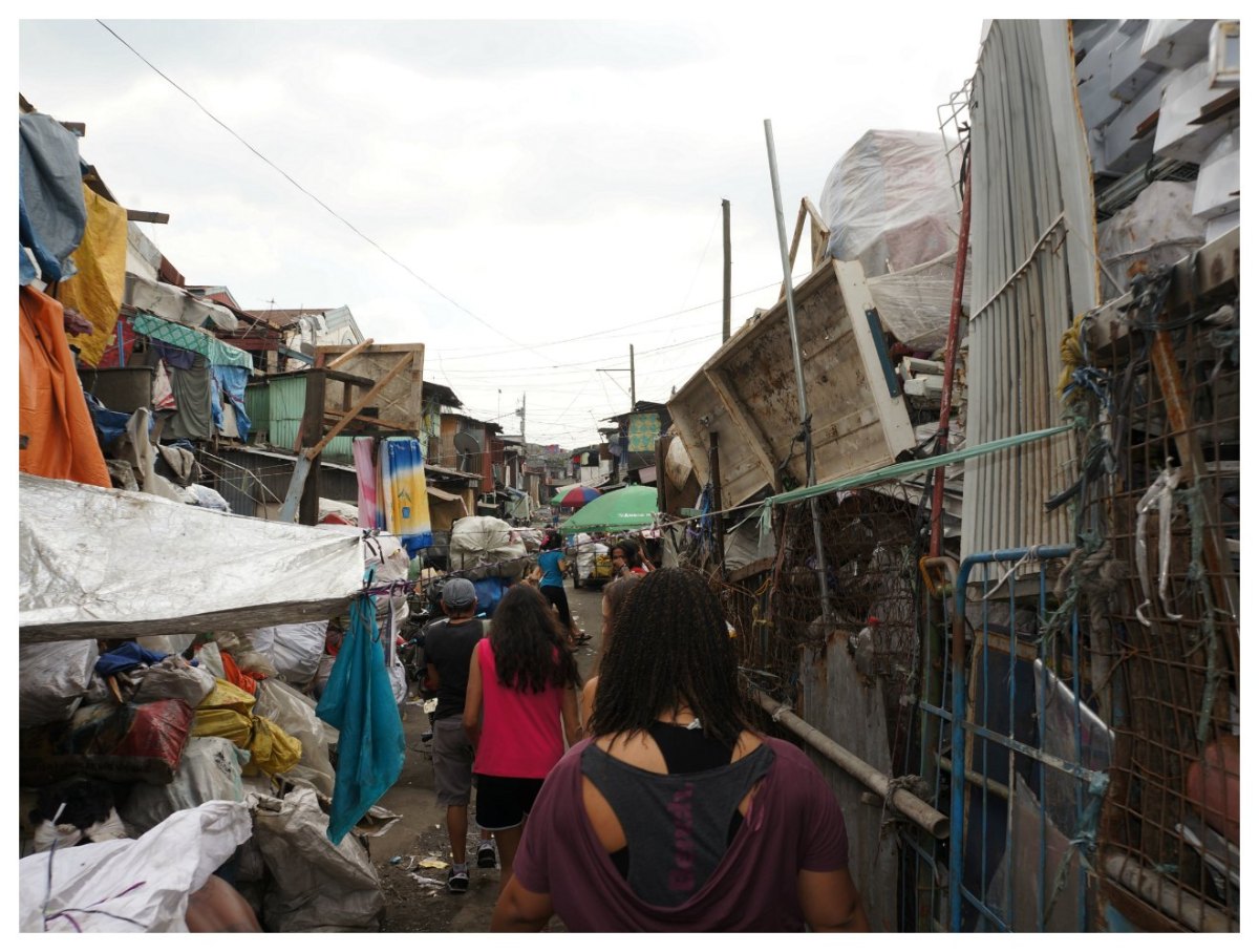 Day 4 – (pt. 2) Tondo Slums – Catholic Student Leadership
